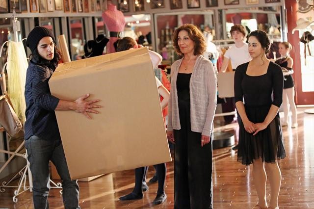 NIKO PEPAJ, KELLY BISHOP, JEANINE MASON – Celeb Secrets