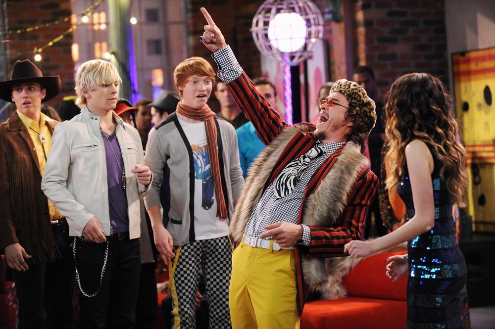 WILL LOFTIS, ROSS LYNCH, CALUM WORTHY, ARTURO DEL TORO – Celeb Secrets