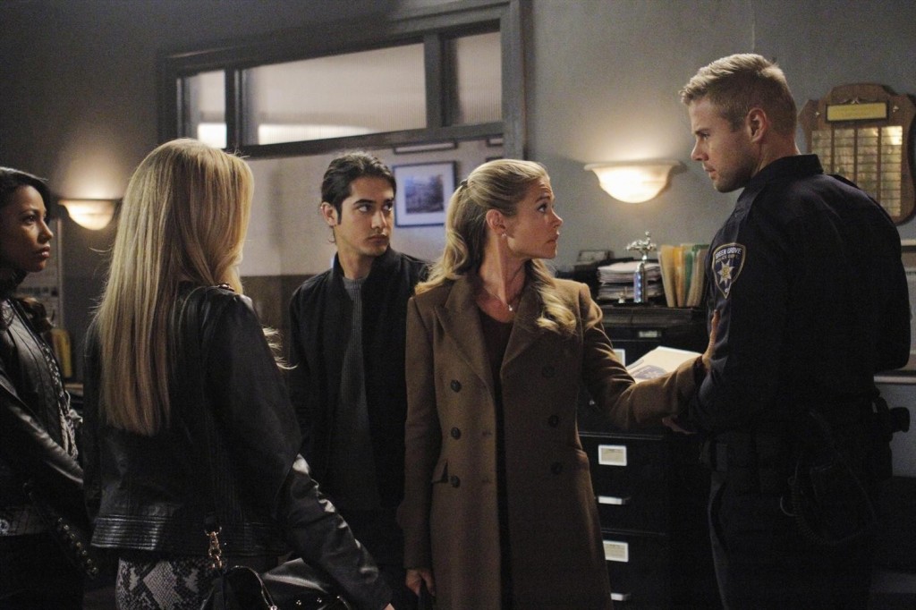 KYLIE BUNBURY, BRIANNE HOWEY, AVAN JOGIA, DENISE RICHARDS, AARON HILL ...