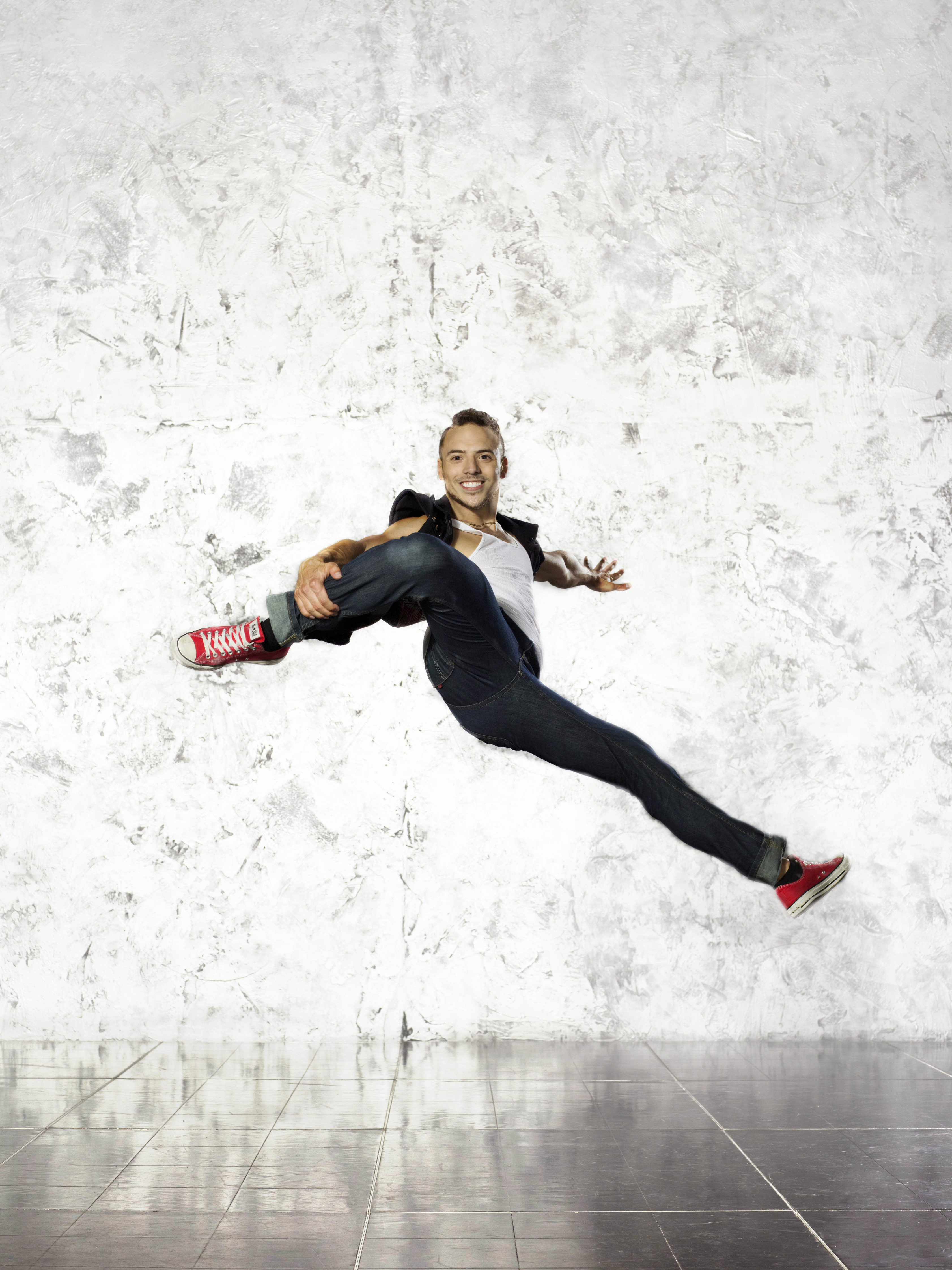 dance_20-emilio-dosal_2738DJ1w – Celeb Secrets