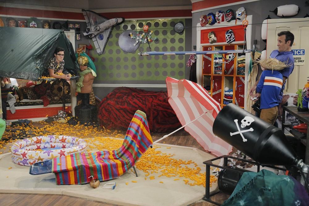 JOEY BRAGG, BENJAMIN KING, TENZING NORGAY TRAINOR – Celeb Secrets