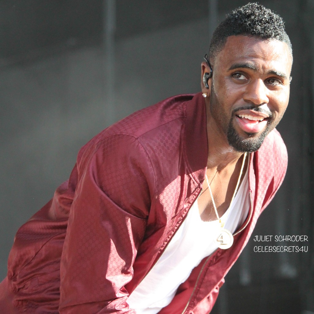 JASON DERULO | BILLBOARD HOT 100 FESTIVAL – Celeb Secrets