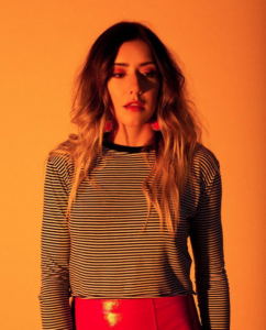 Here’s Why We’re Obsessing Over Newcomer Kelsey Waters – Celeb Secrets