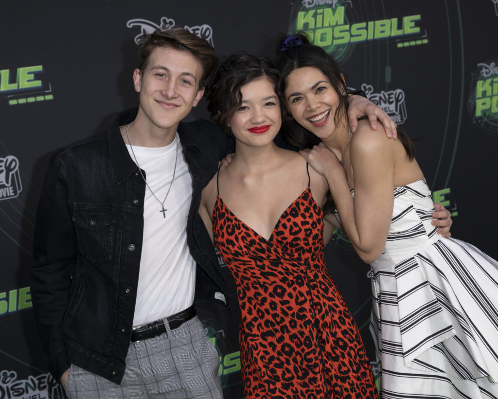 Sadie Stanley, Sean Giambrone, Christy Carlson Romano and More Hit the ...
