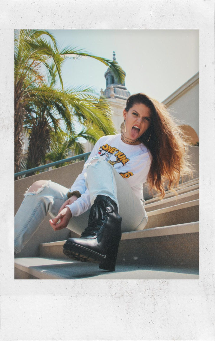 Anna Dellaria Releases Music Video for Relatable Anthem “Cut You Loose ...