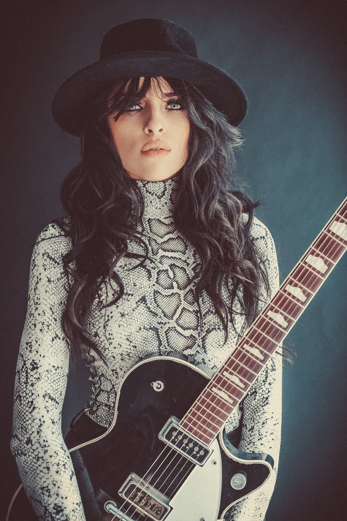 Rising Pop Artist Rachel Lorin Makes Directorial Debut for Her Latest ...