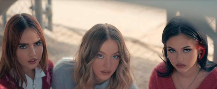 Here Are Our Favorite Moments from Machine Gun Kelly’s “Downfalls High ...