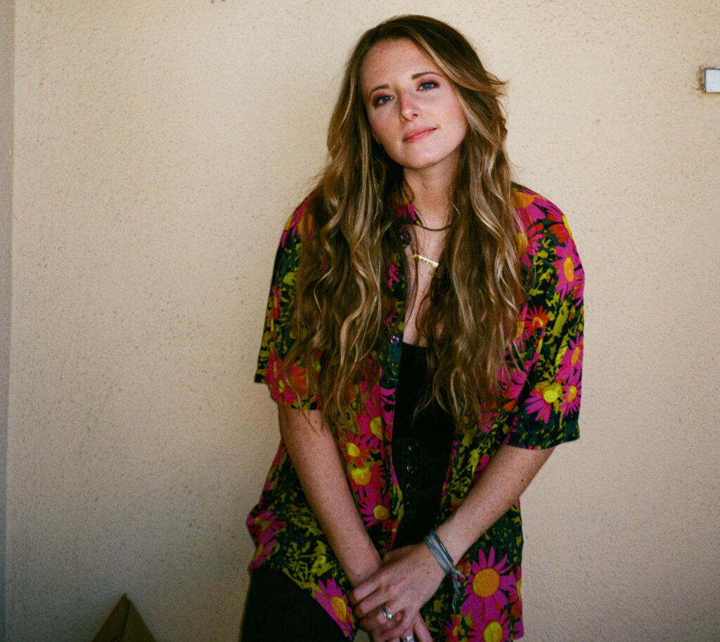 Emily Hackett Shares Her Love Story with Adorable Lyric Video for “How ...