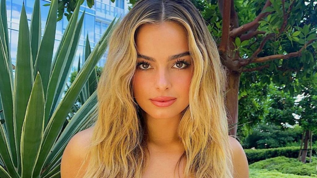 Addison Rae Confirms She Will Cover Katy Perry’s “Teenage Dream” in New ...