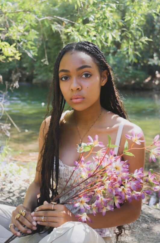 Q&A: Getting to Know “Sydney to the Max” Star Cassidey Fralin – Celeb ...