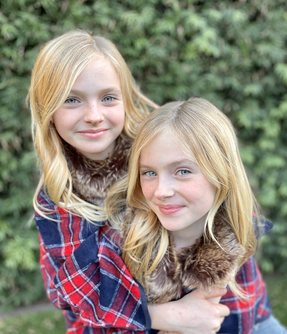 What You Need to Know About Ella and Mia Allen – aka Lana and Lola Loud ...
