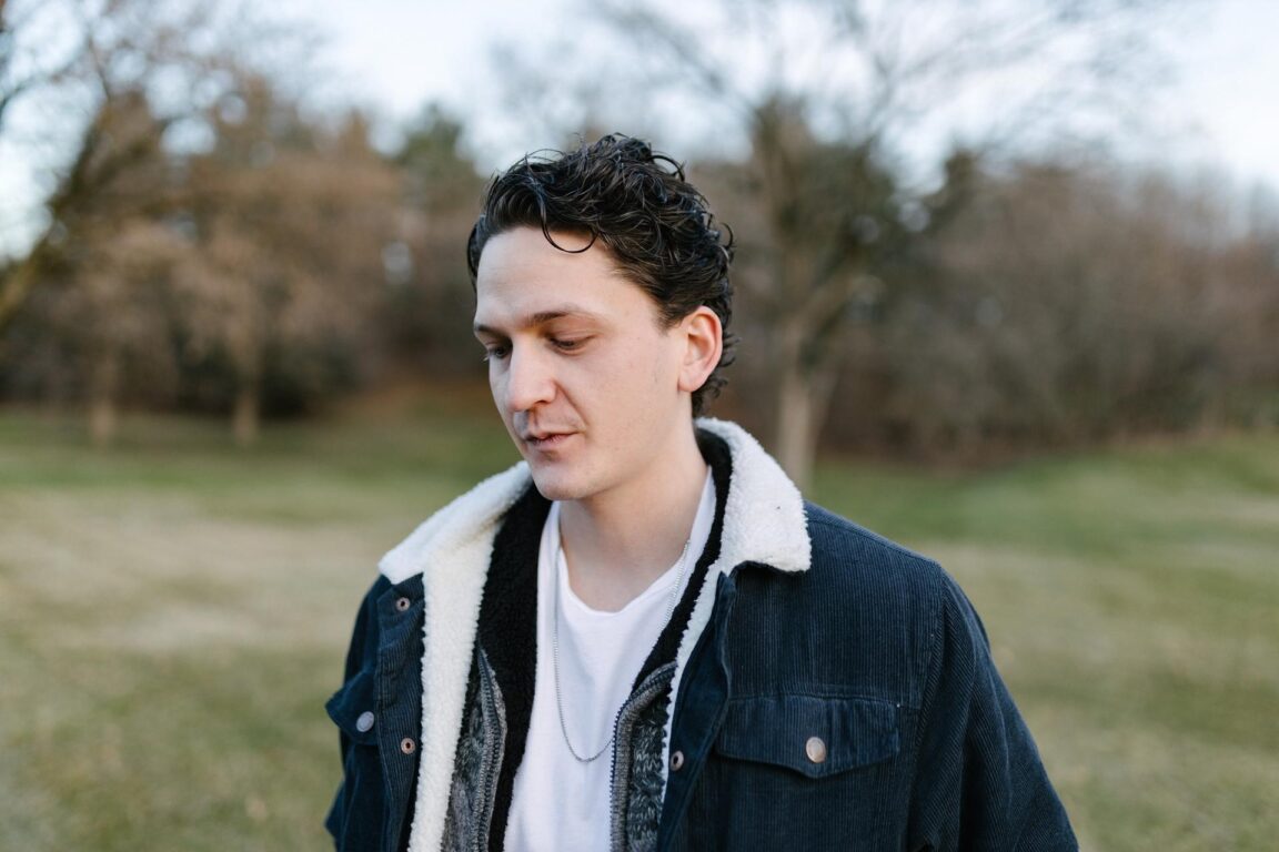 Liam Davis Wants the World to See His Vulnerable Side Through New Song ...