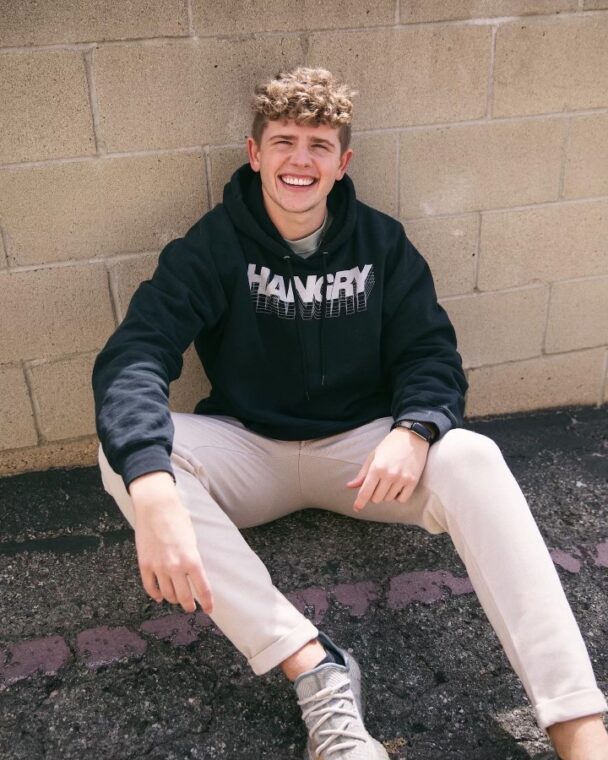 Viral Foodie Tommy Winkler Shares His Best Memories from Eating Foods ...