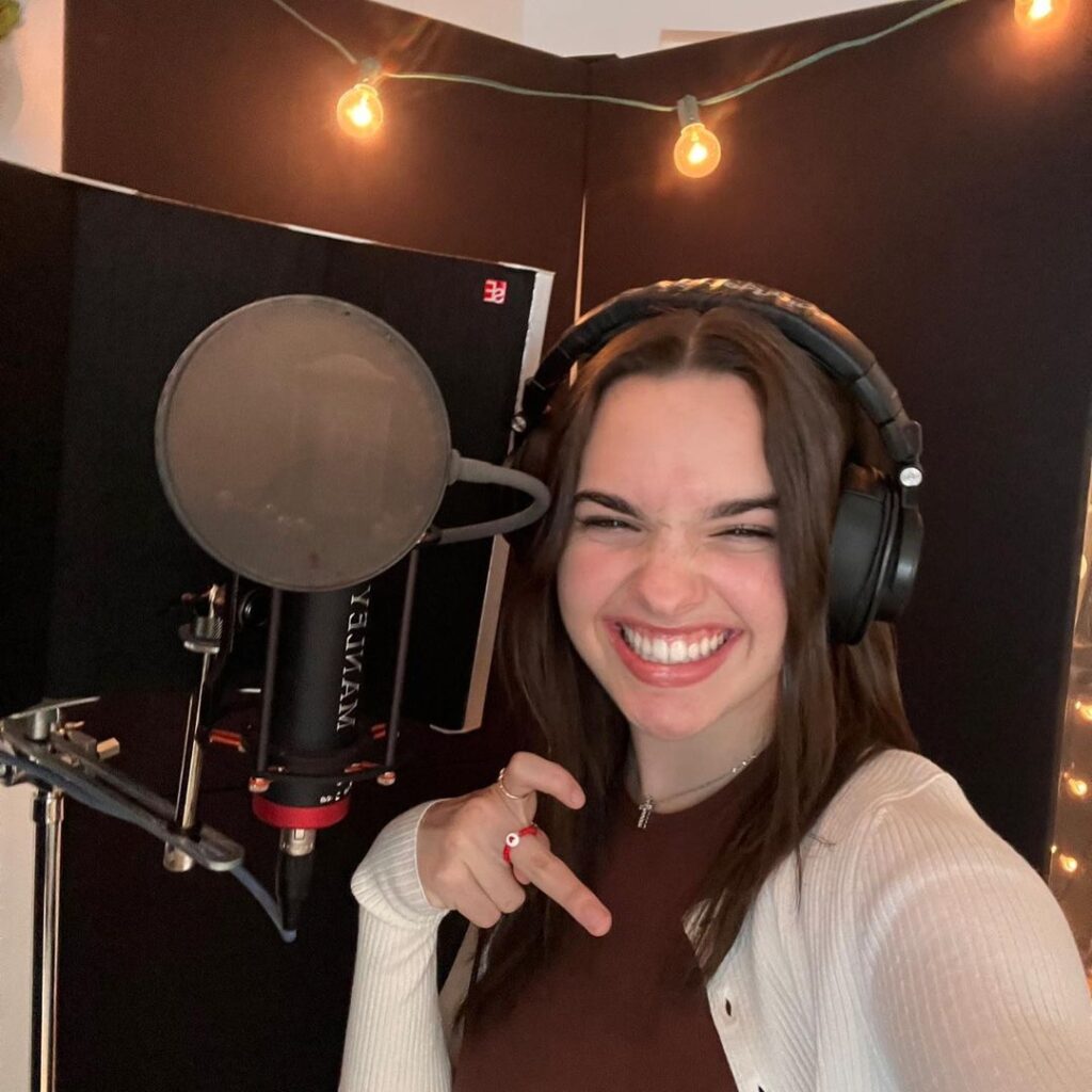 Jenna Raine Describes Her New EP “Big Dumb Heart, Chapter 1” as ...